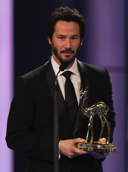 ♥ HAPPY ♥ KEANU REEVES